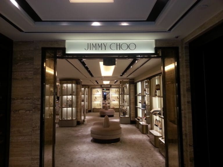 Retail Signage - Retail Signage Company Graffiti Design