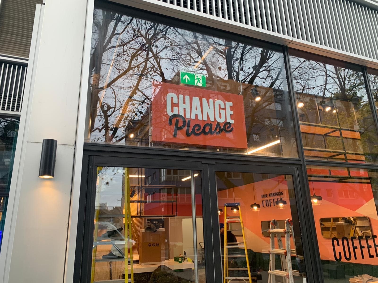Change Please - Graffiti Design